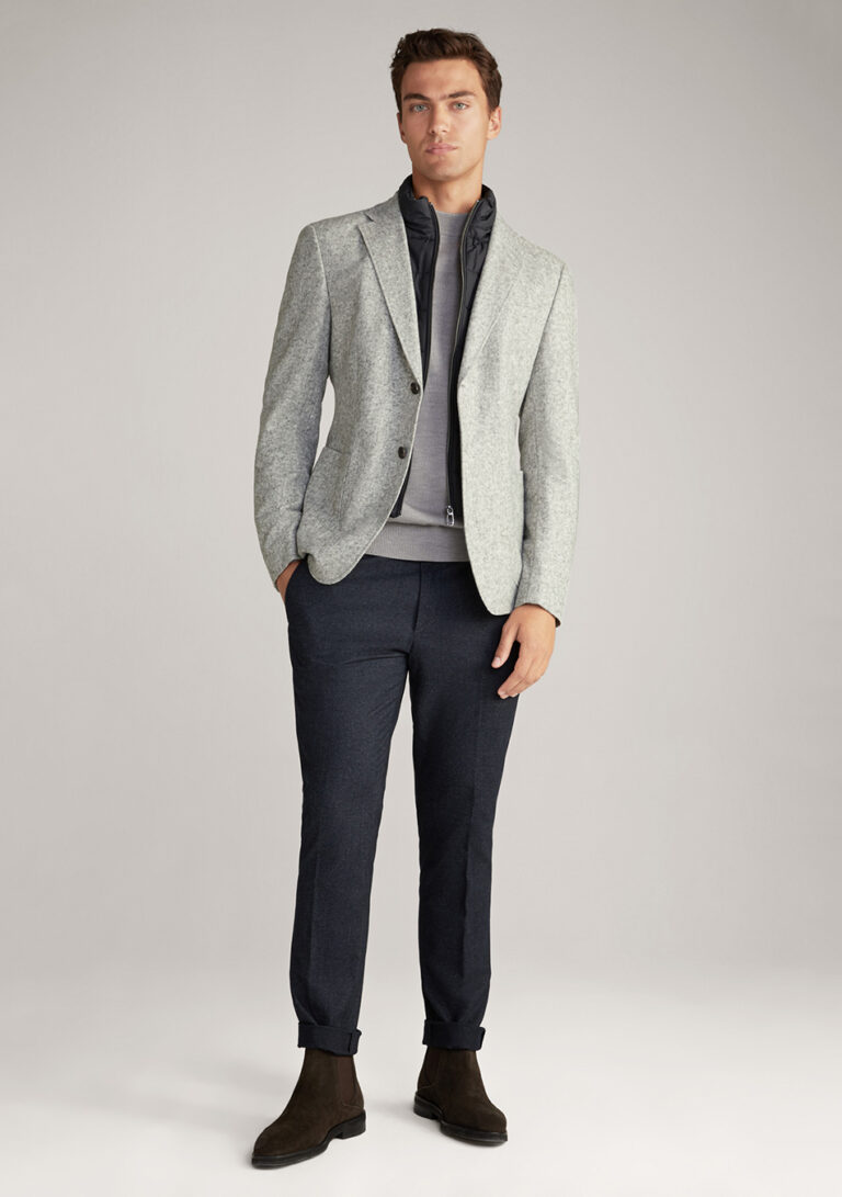 10 Stylish Grey Blazer & Navy Pants Outfits for Men