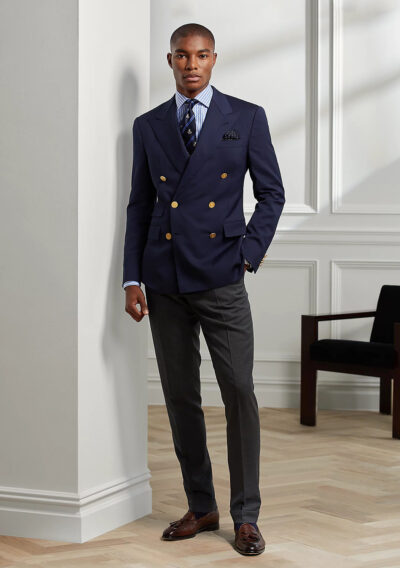 15+ Classy Ways to Wear a Navy Blazer